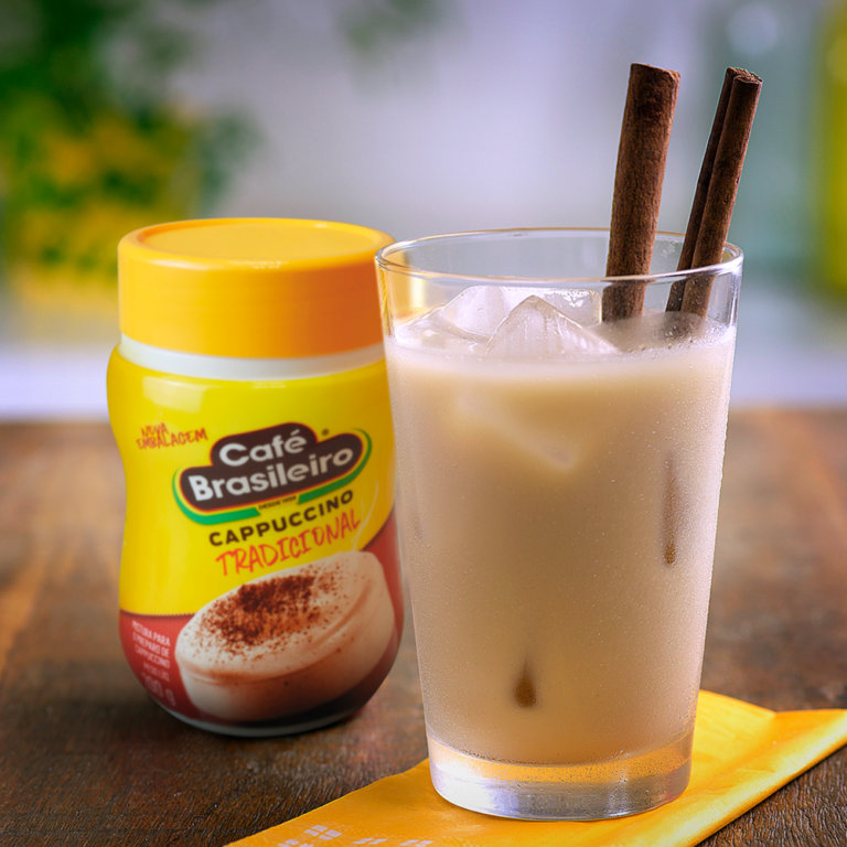 Cappuccino de Coco Gelado - Mexido de Ideias