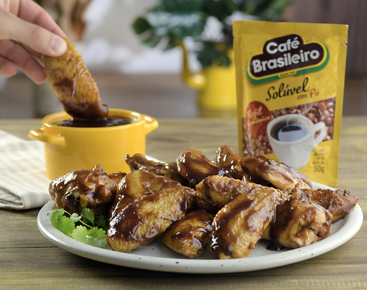 Asas de Frango com Molho de Café Brasileiro - Mexido de Ideias